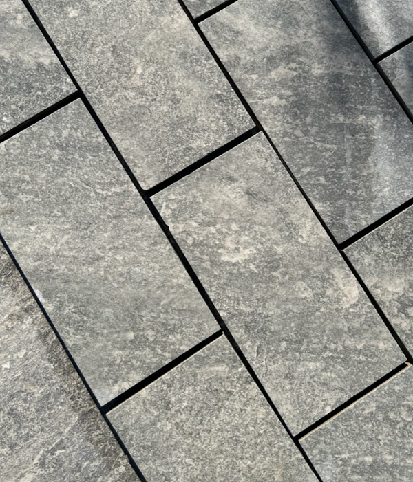 Ash Grey Porcelain Setts 200 x 100 x 100 – Paving Shopper